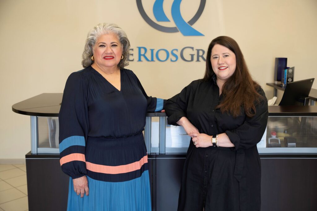 A mother daughter duo: Rosa Navejar and Rachel Phillips - The Metro Report